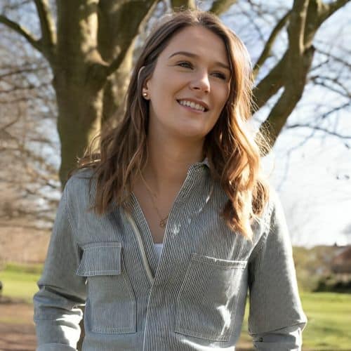 Lizzie Carr - Prominent and Inspiring Environmental Speaker